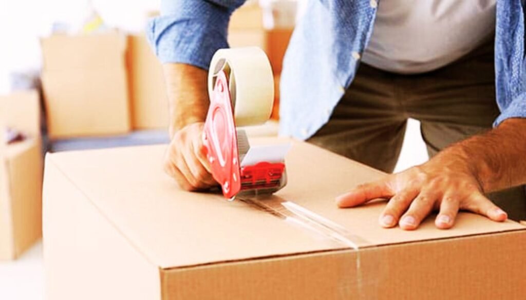 How to Tape Moving Boxes Properly - Wizaca