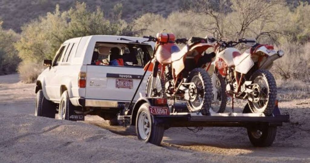 How to Unhook a U-Haul Trailer Safely - Wizaca